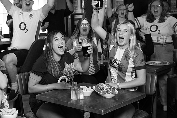 The Euston Flyer - Fuller's Pub and Restaurant in Euston Road