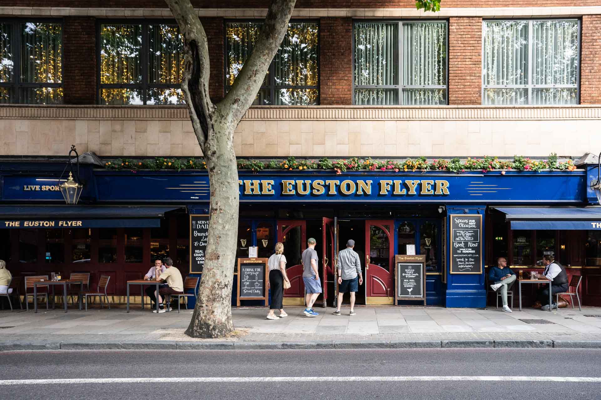 The Euston Flyer - Fuller's Pub and Restaurant in Euston Road